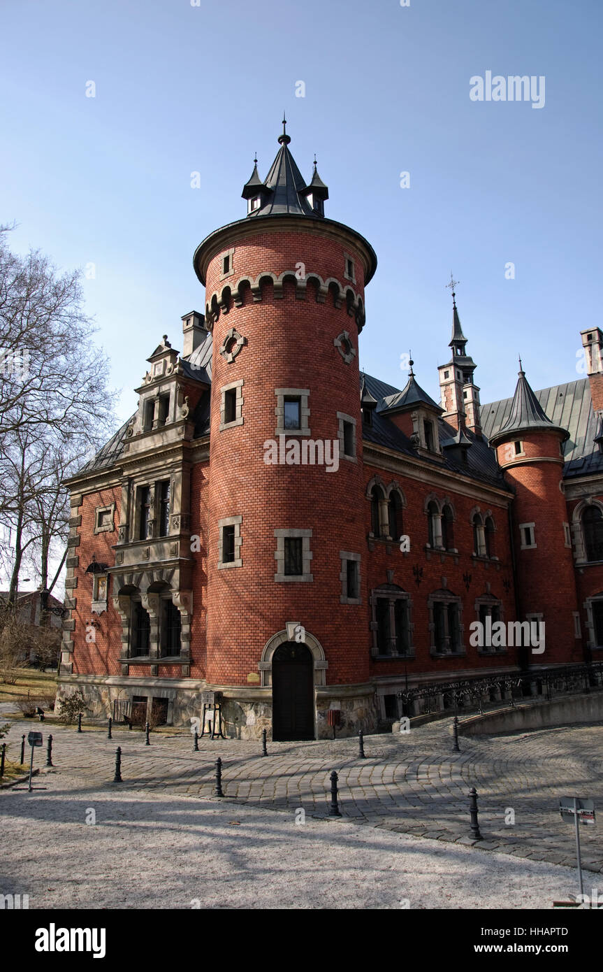 old palace in sunlight Stock Photo - Alamy