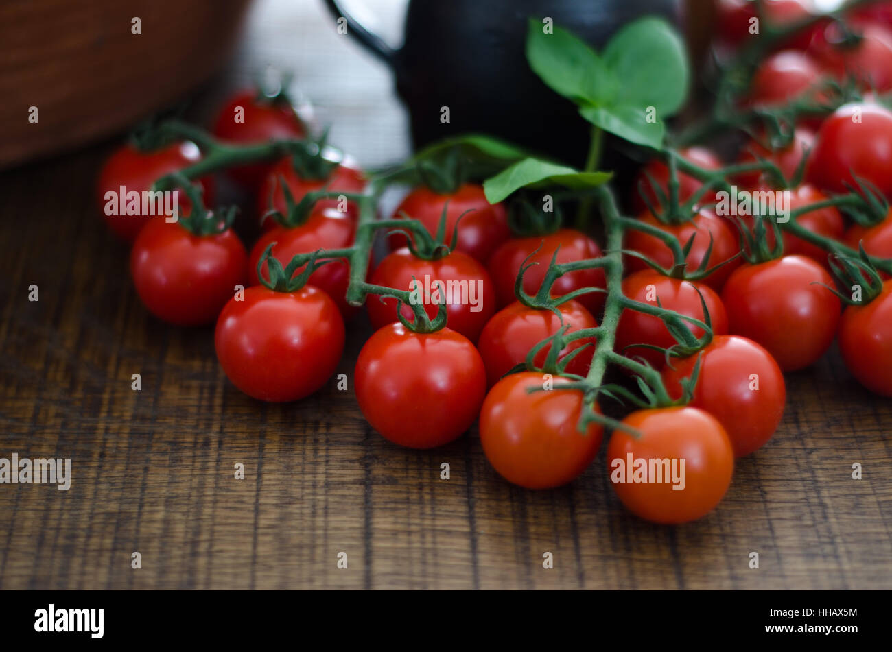 fruit, tomatoes, tomatos, salad, motion, postponement, moving, movement ...