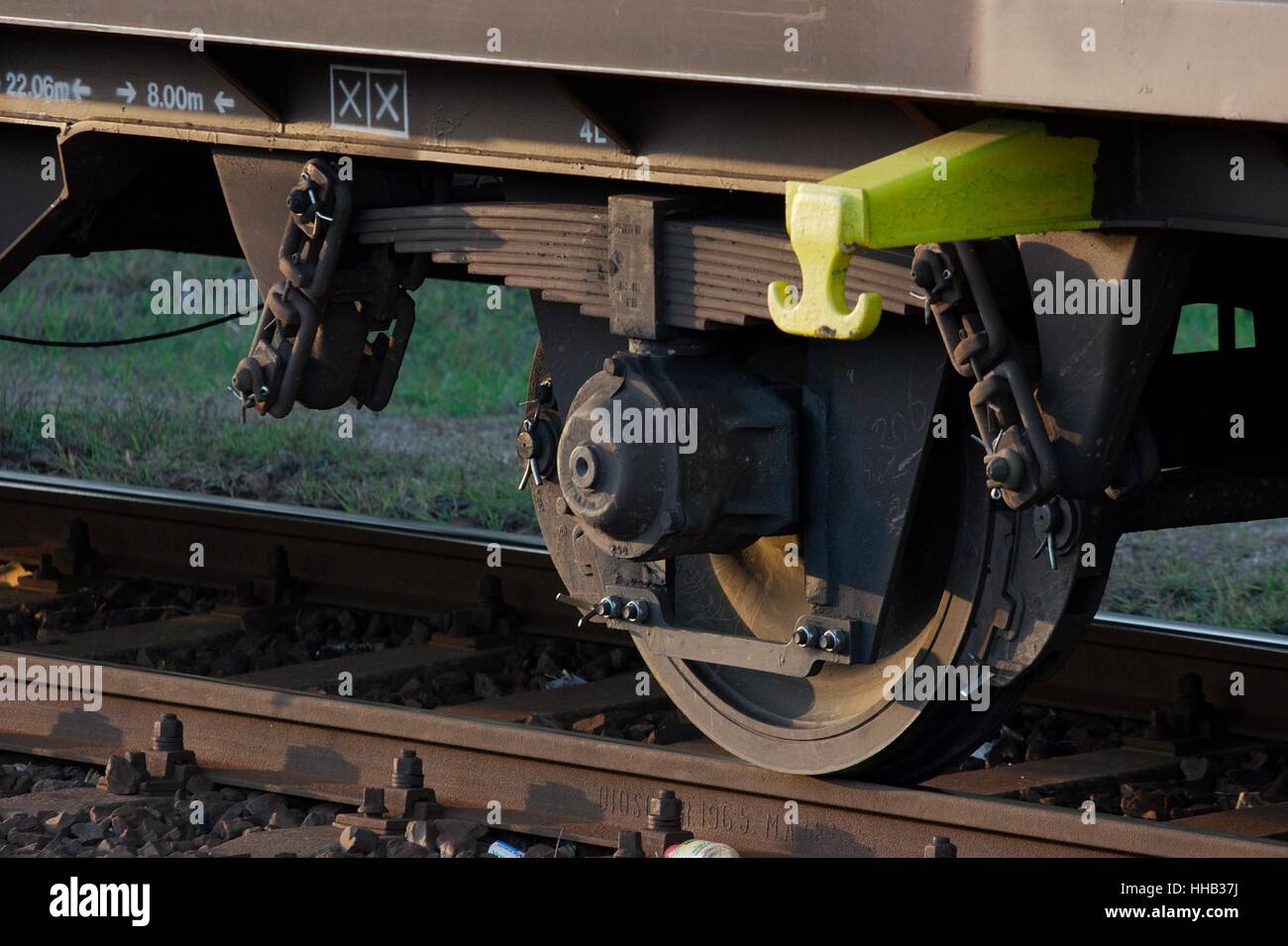Supply wagon wheels hi-res stock photography and images - Alamy