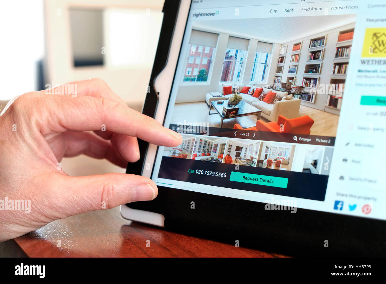 Rightmove online property search website hi-res stock photography and ...