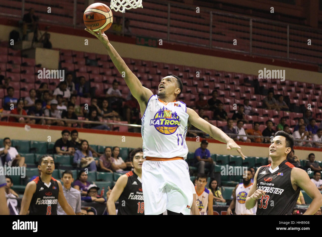 Basketball open lay up hi-res stock photography and images - Alamy