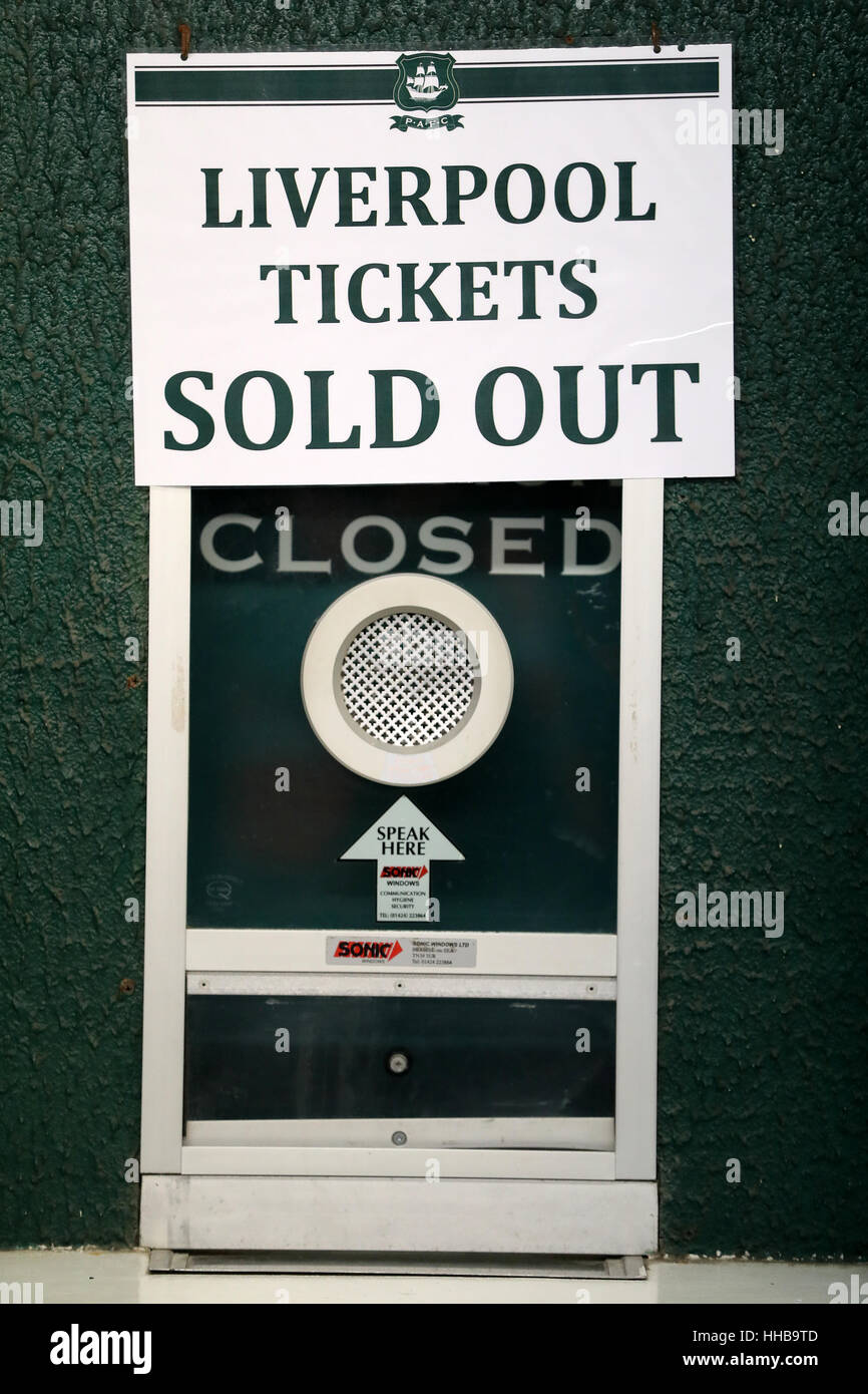Tickets sold here sign hi-res stock photography and images - Alamy
