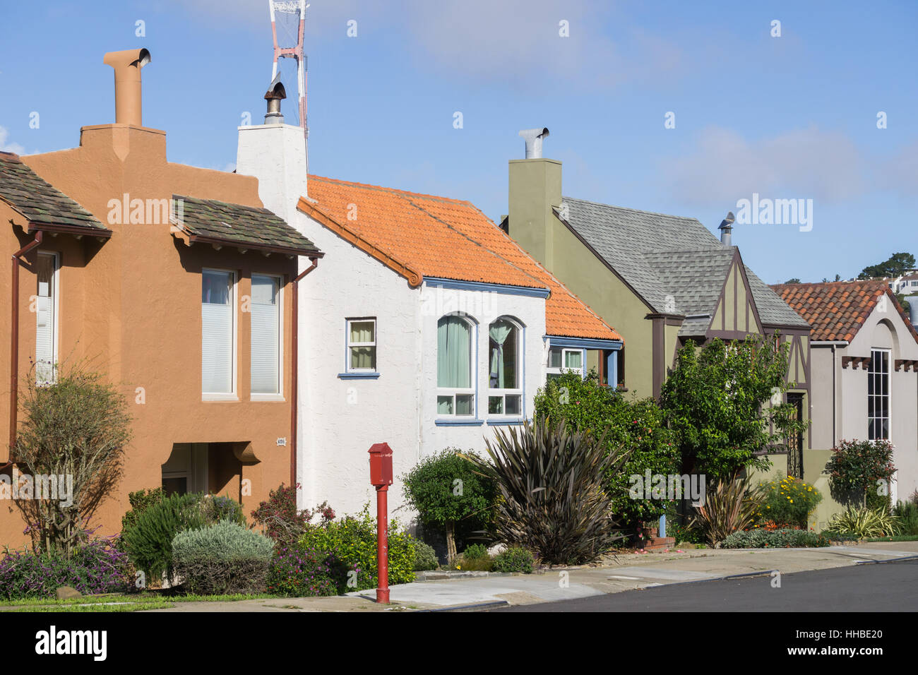 Row houses san francisco hi-res stock photography and images - Alamy