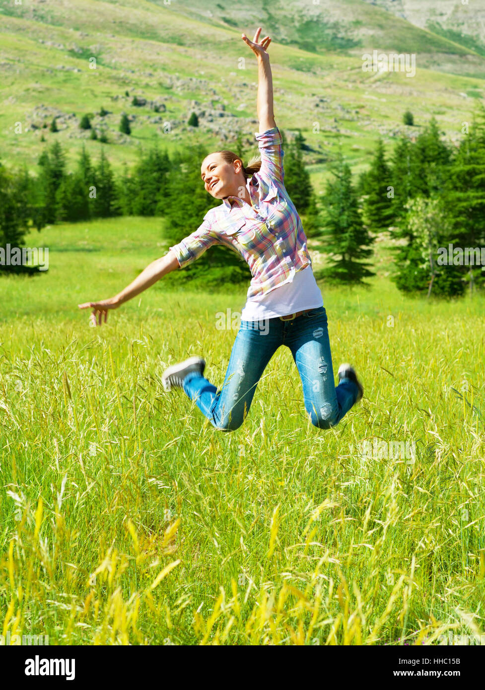 active, spring, bouncing, bounces, hop, skipping, frisks, jumping, jump ...