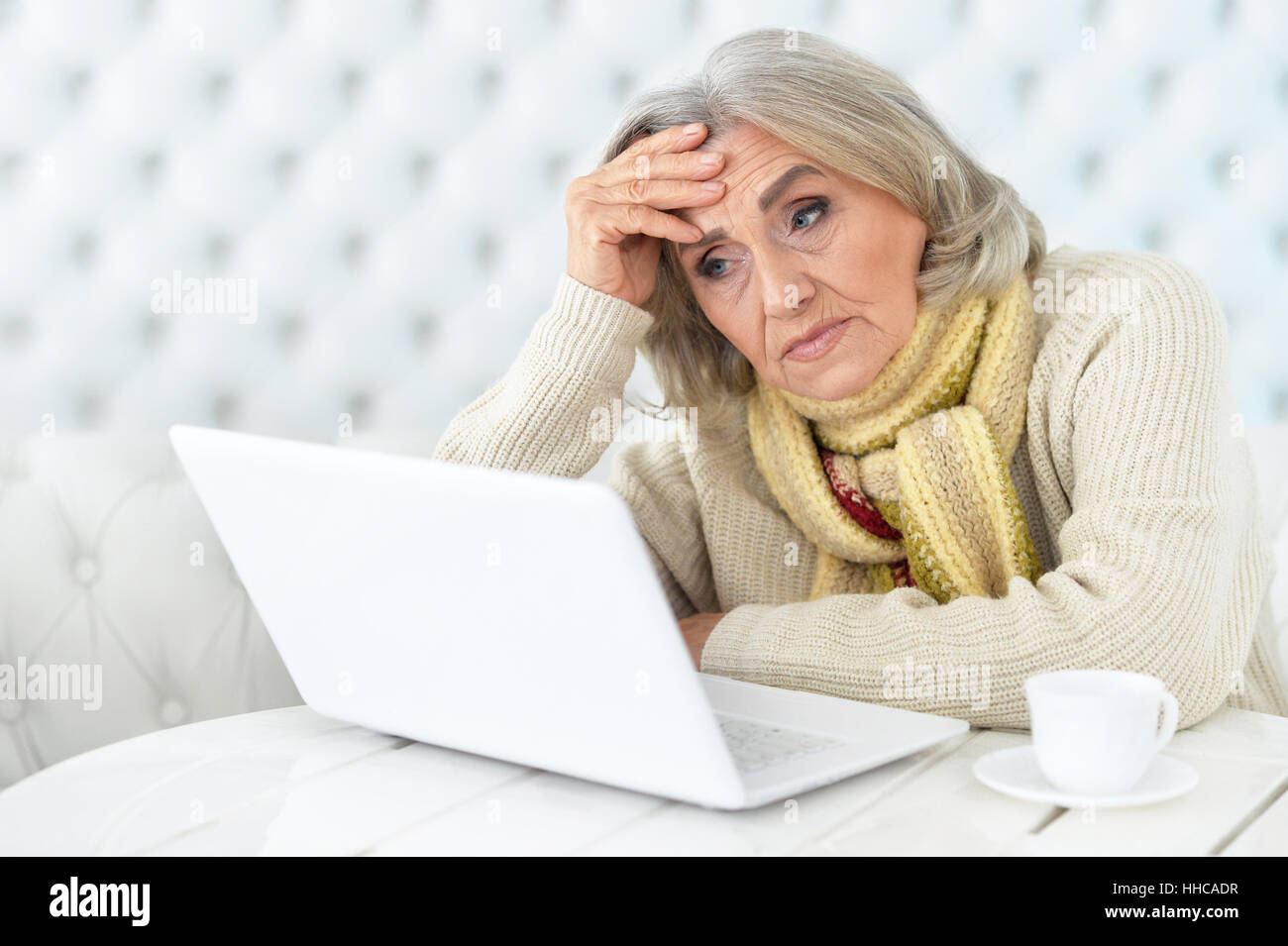 senior woman using computer Stock Photo - Alamy