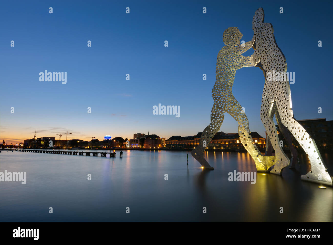 night, nighttime, lights, sunset, berlin, pre, lighting, illumination ...