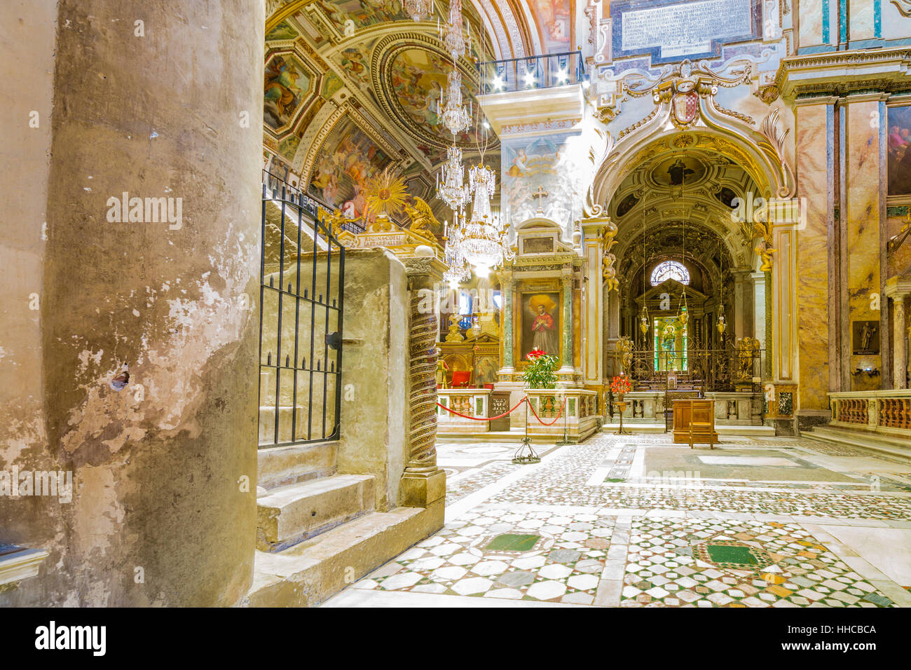 catholic church interior in Rome, Italy Stock Photo - Alamy