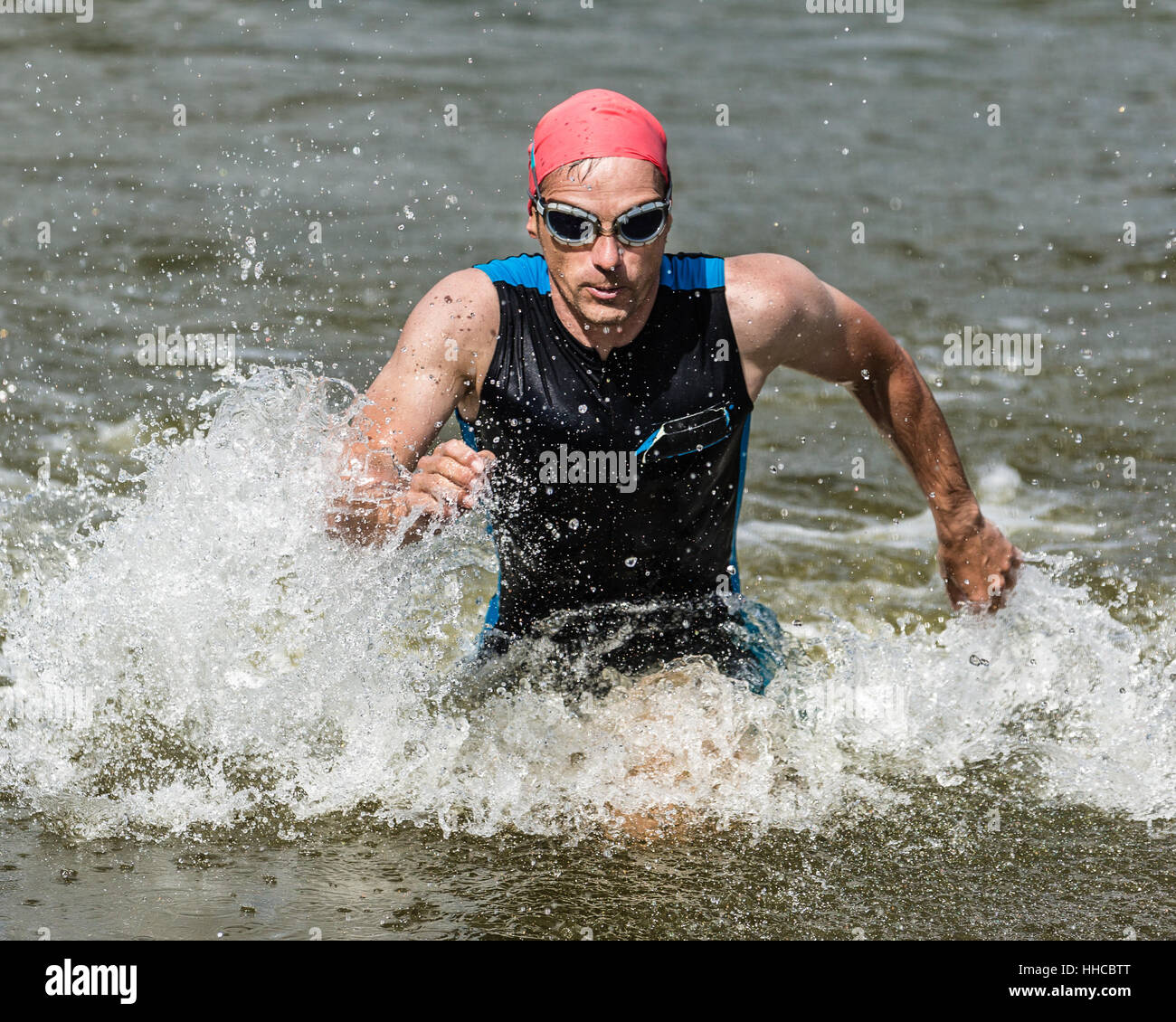 Swimmer dynamics hi-res stock photography and images - Alamy