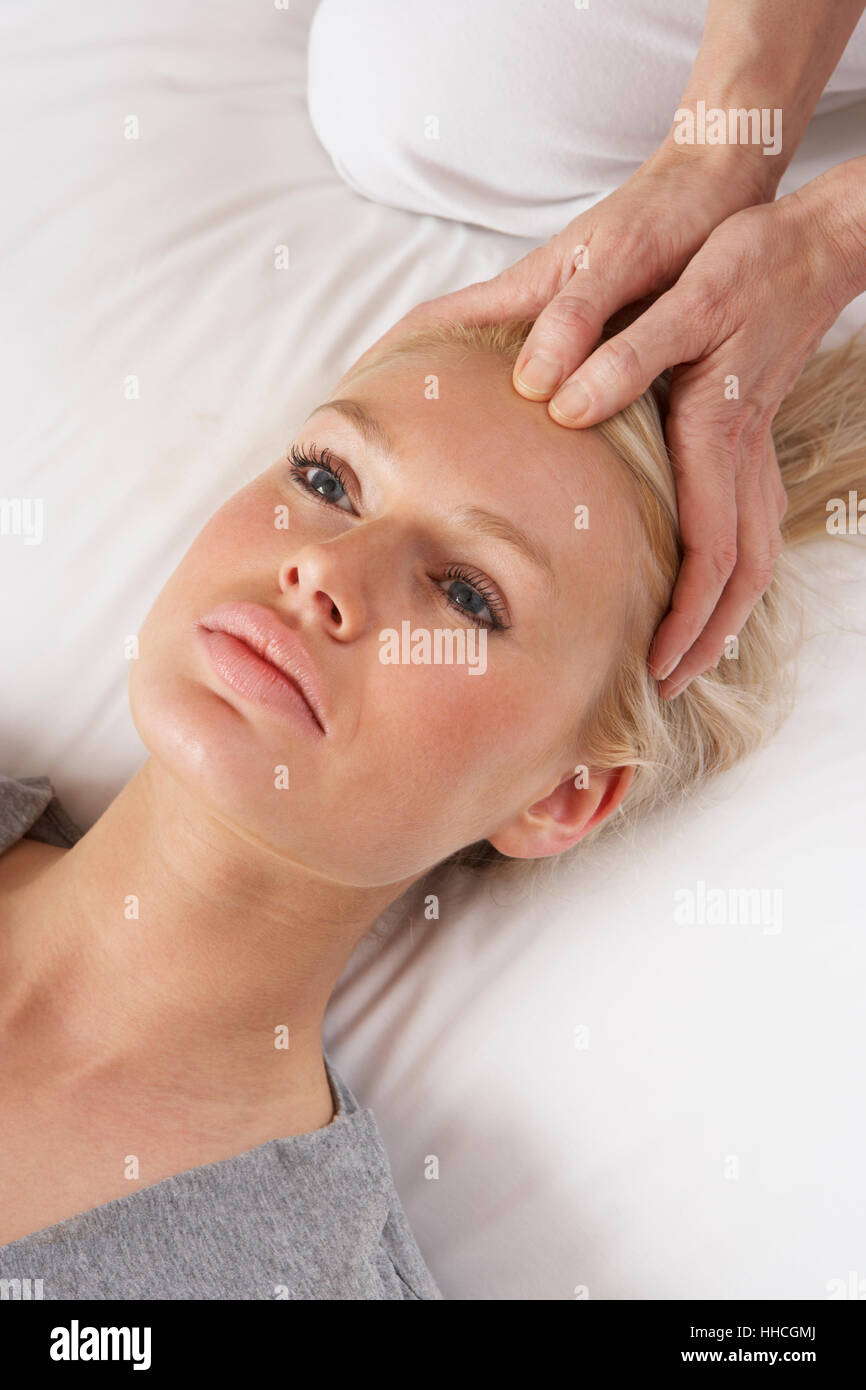 Cranio sacral therapy hi-res stock photography and images - Alamy