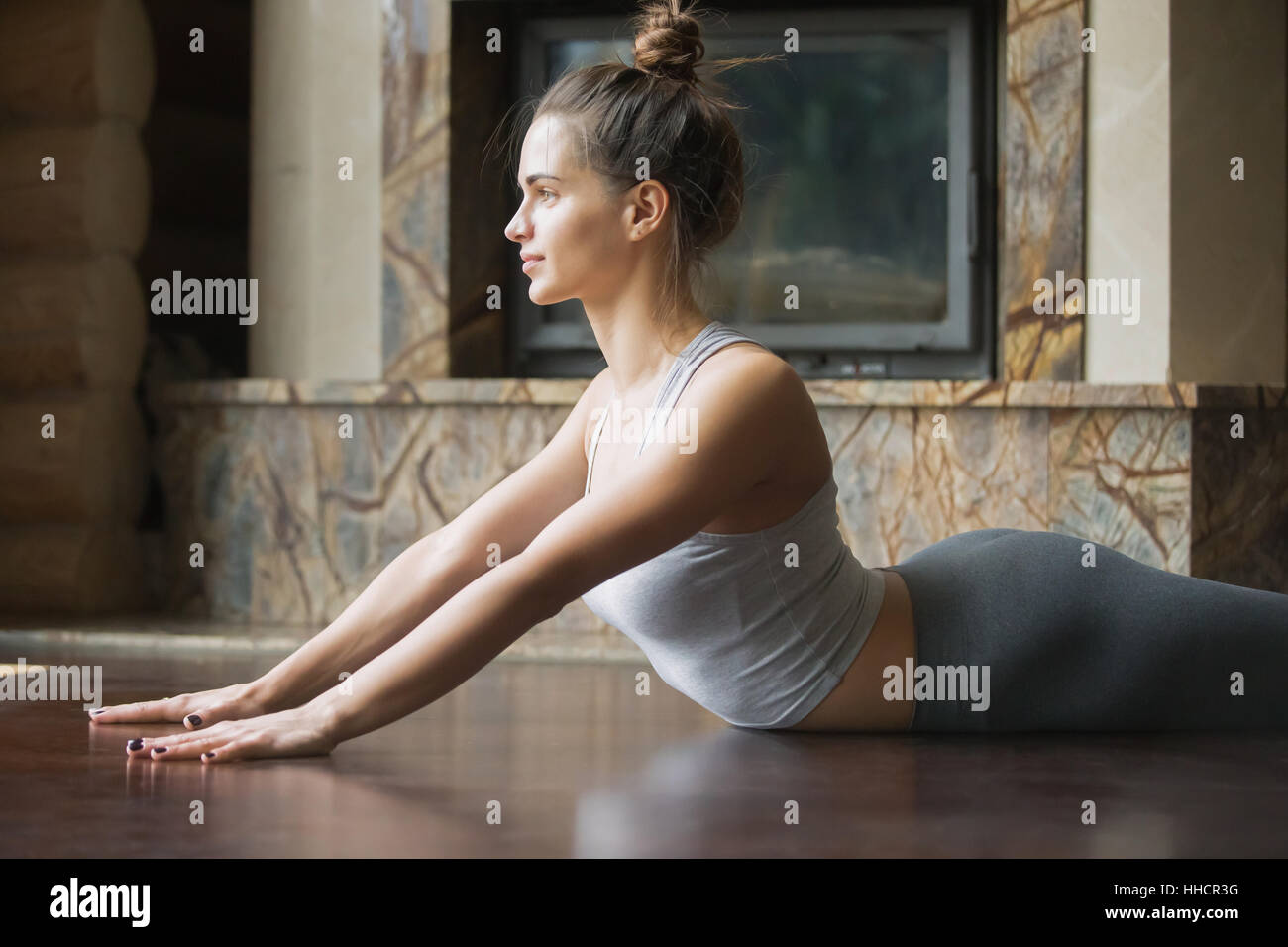 Sphinx position hi-res stock photography and images - Alamy