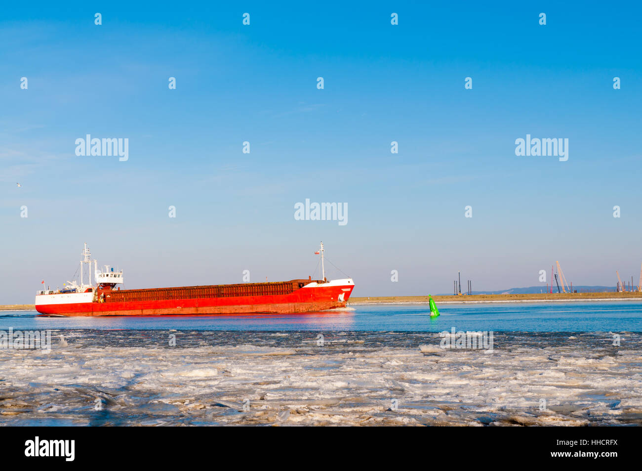 Ocean freight transport hi-res stock photography and images - Alamy