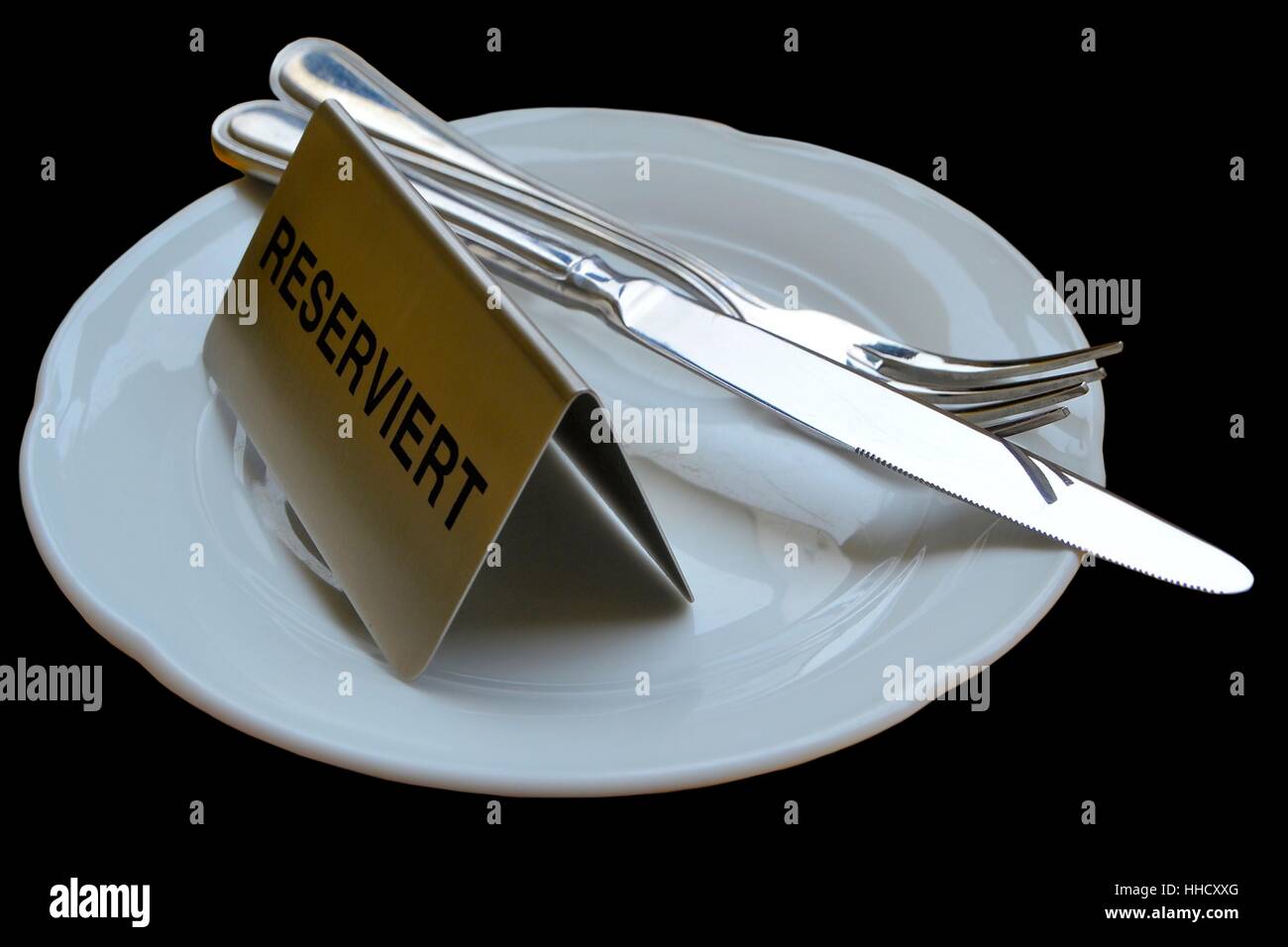 Reserved sign on pub table hi-res stock photography and images - Alamy