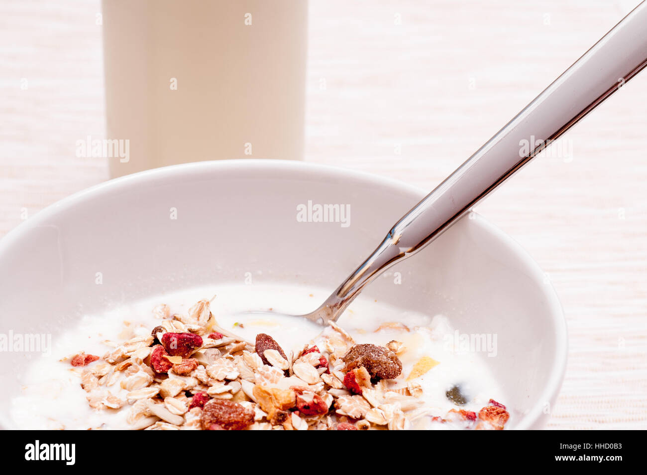 food, aliment, milk, centre punch, oatmeal, oat flakes, nutrition ...
