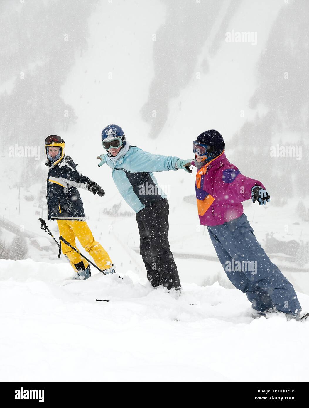 woman, women, female, teen, teenager, ski, skiing, skier, girl, girls ...