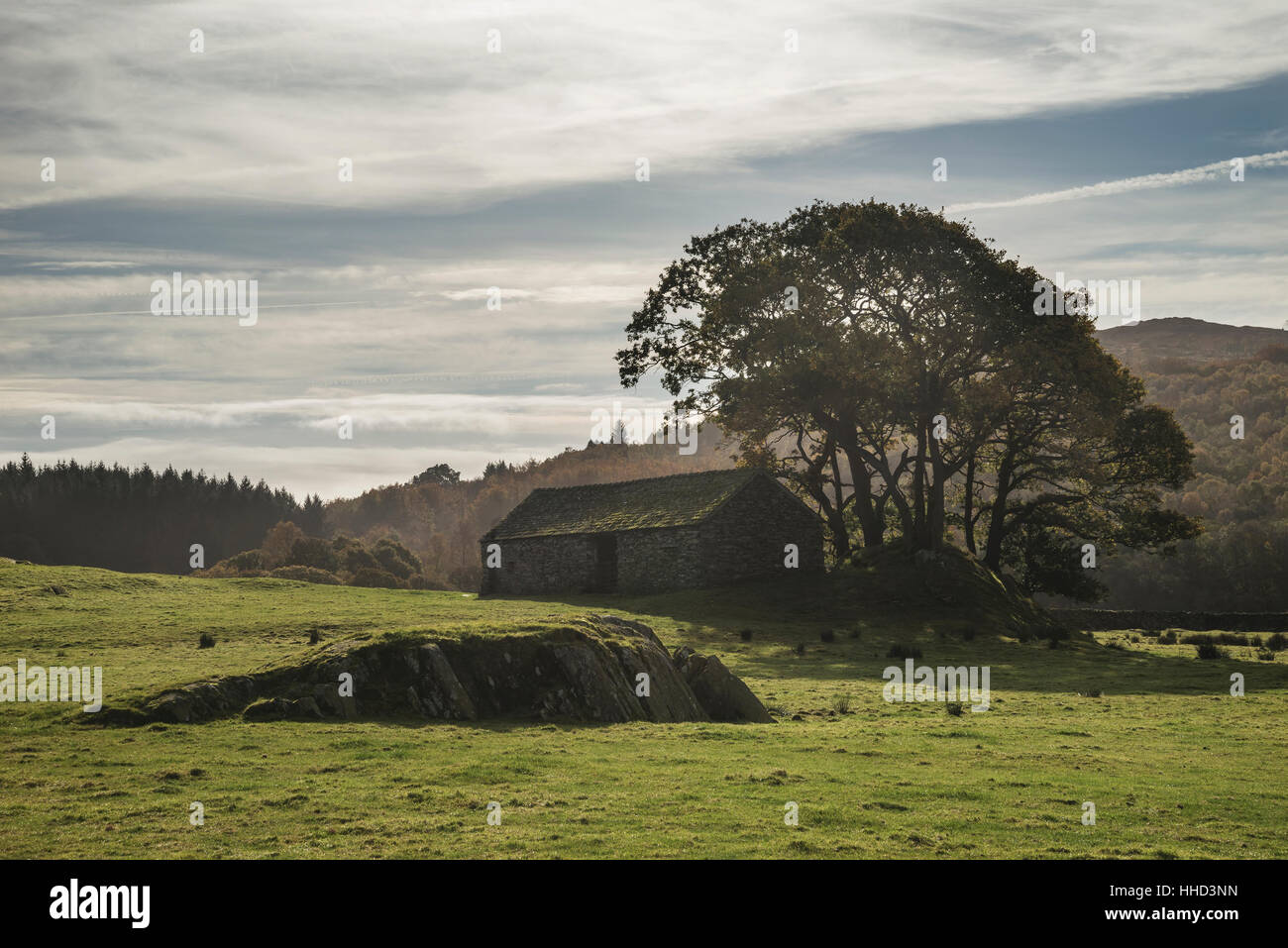 Beautiful Autumn Fall landscape image of wide countryside in Lake ...