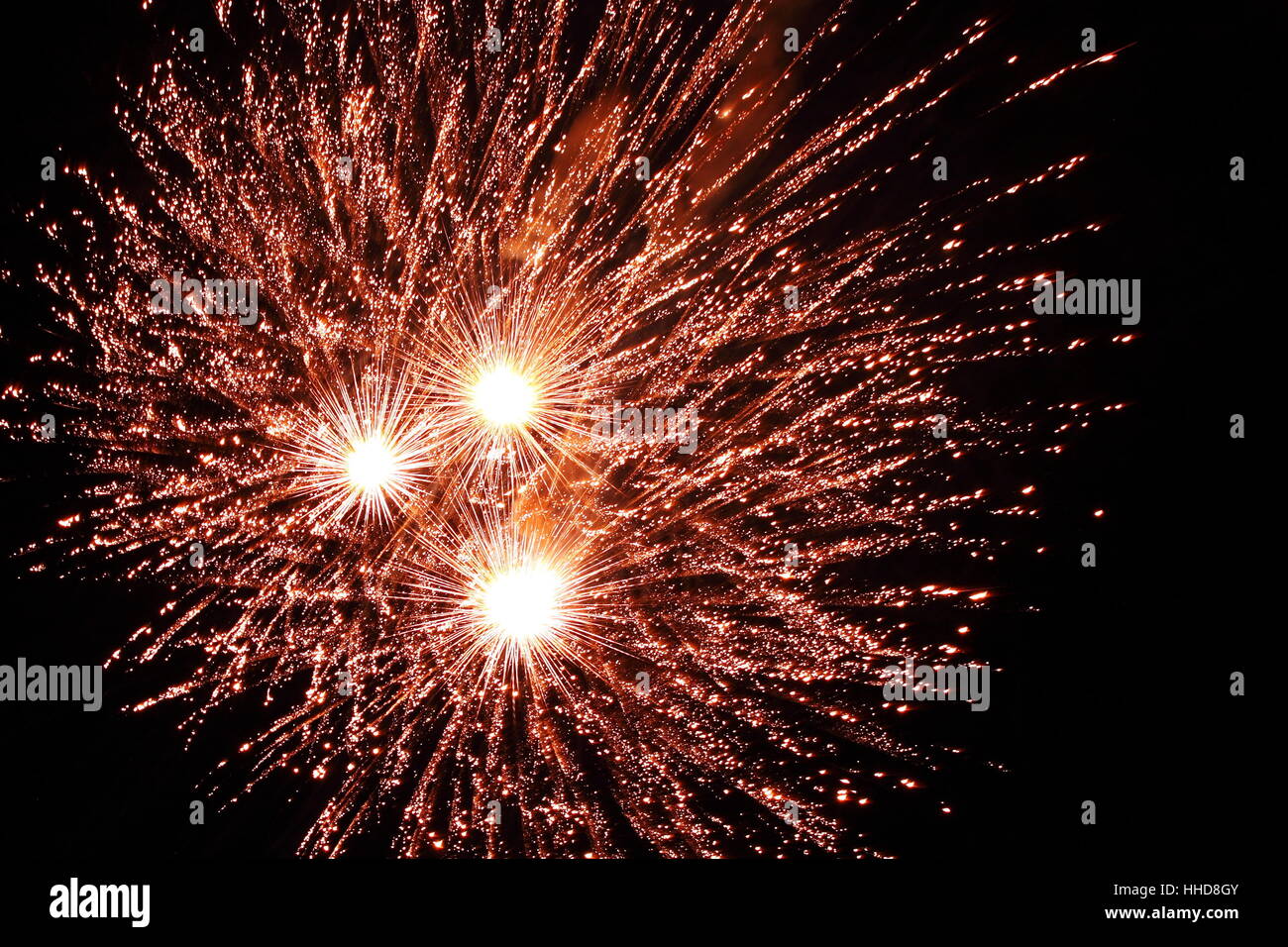 Gun fire bombs night sky hi-res stock photography and images - Alamy