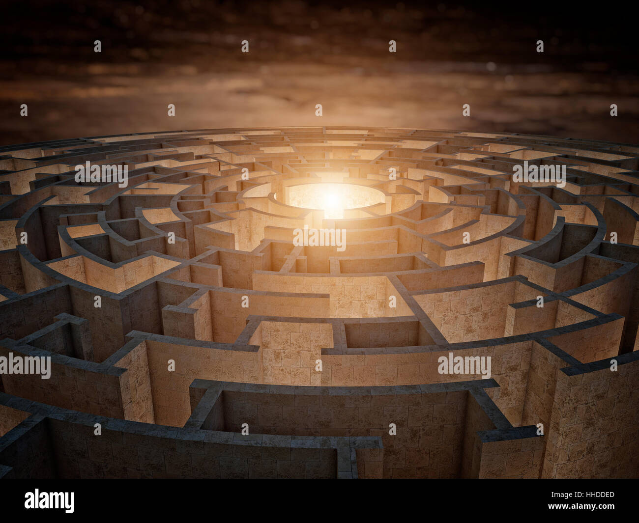 Circular maze hi-res stock photography and images - Alamy