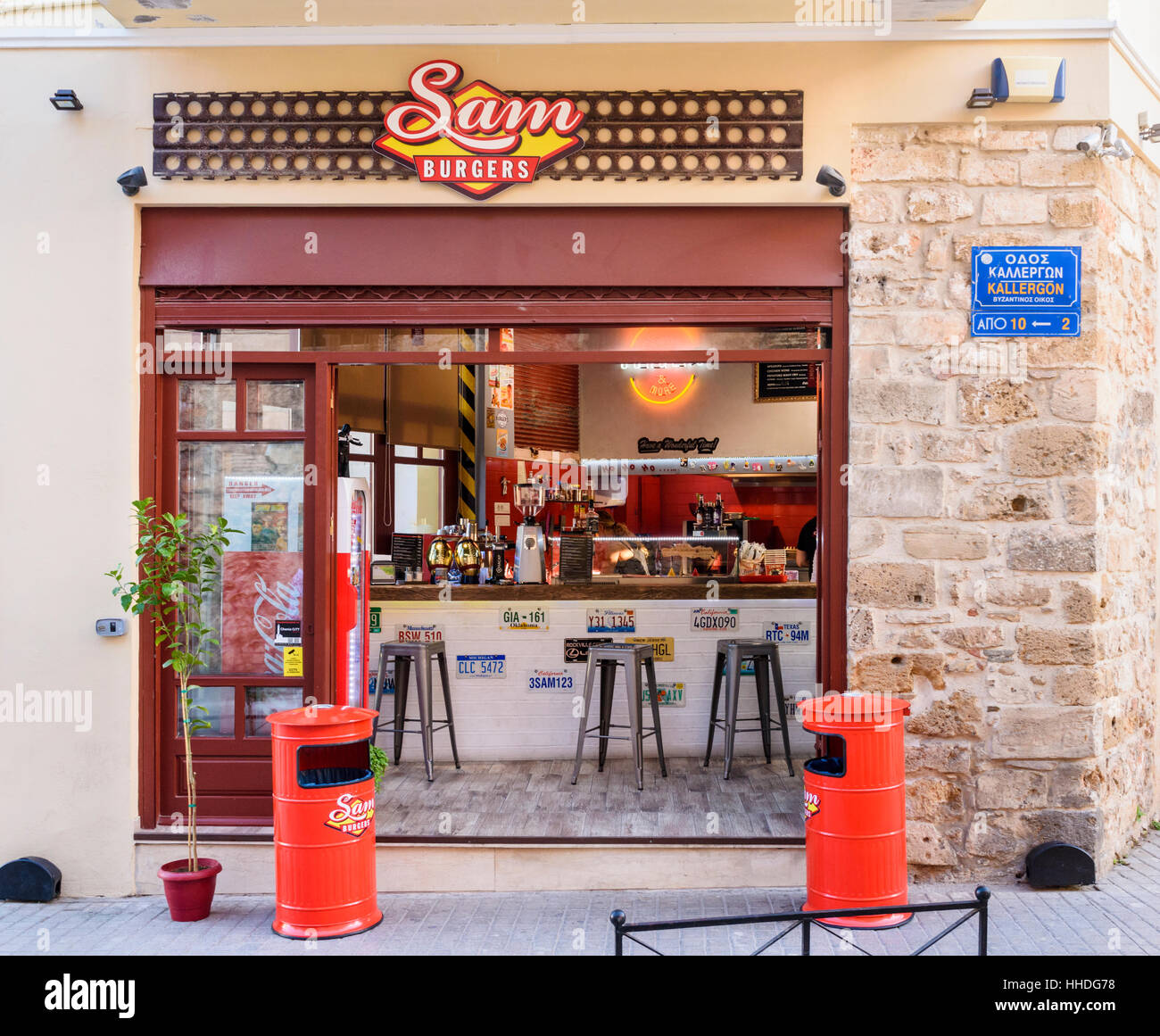 Fast food cafe hi-res stock photography and images - Alamy
