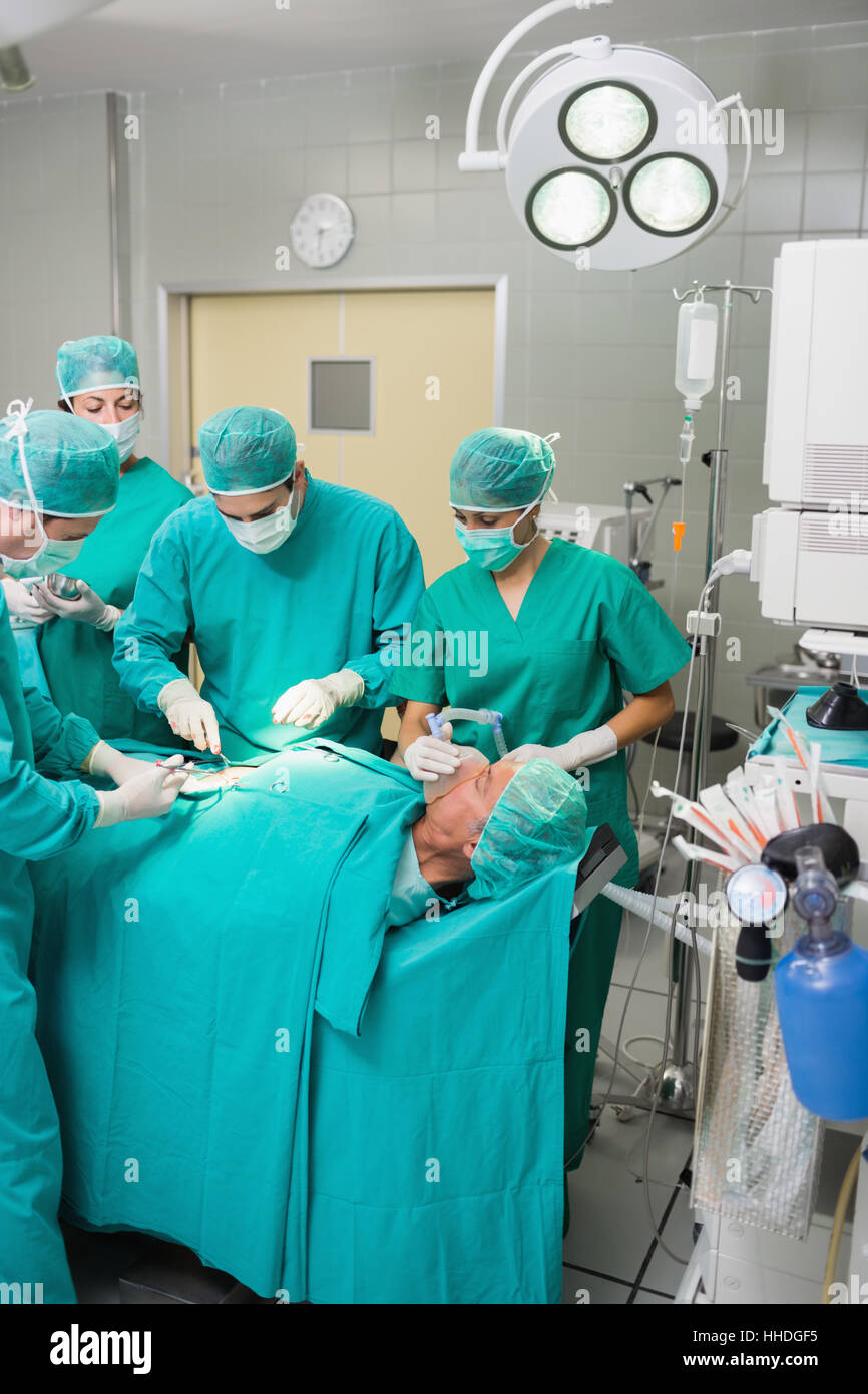 Hospital blood surgery surgeons theatre hi-res stock photography and ...