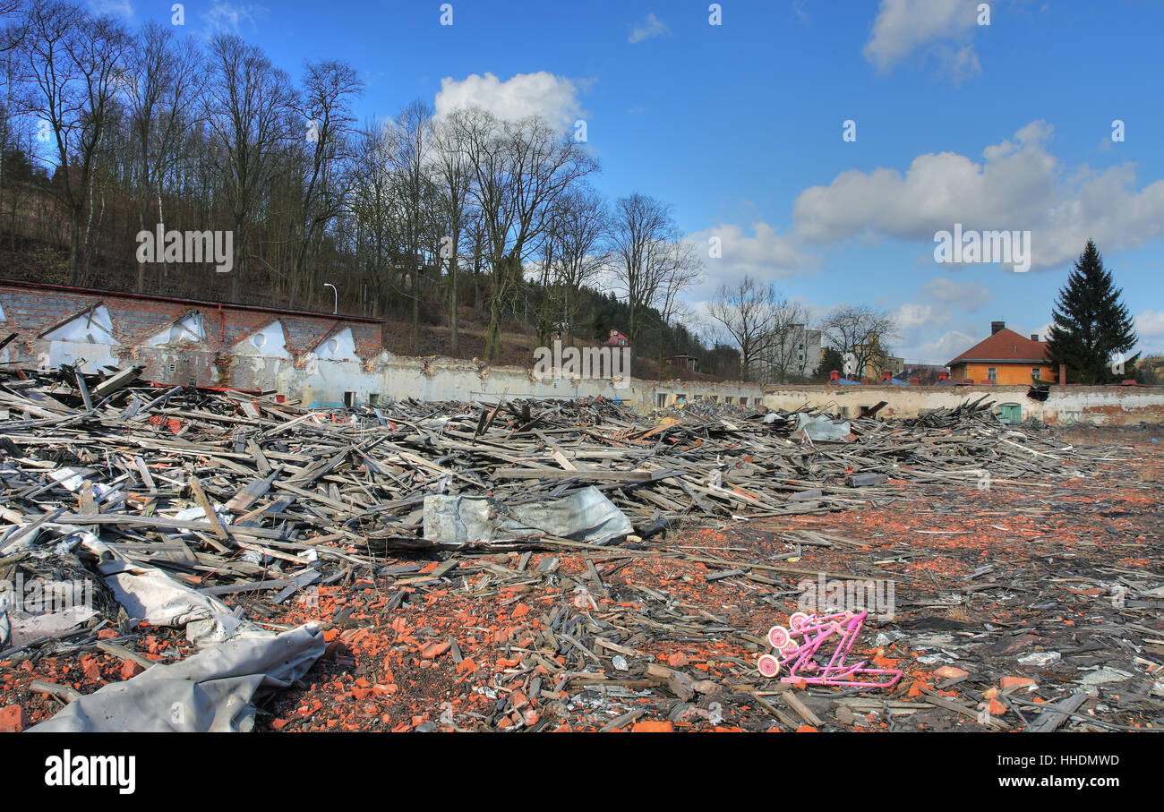 Buggy shed hi-res stock photography and images - Alamy