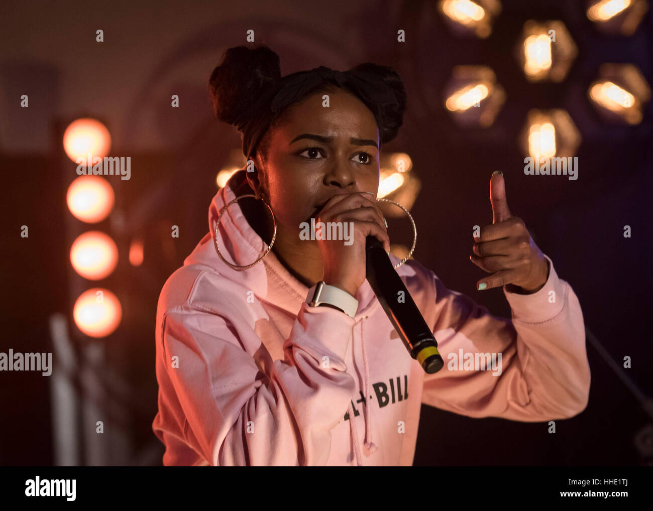 David jensen radio hi-res stock photography and images - Alamy