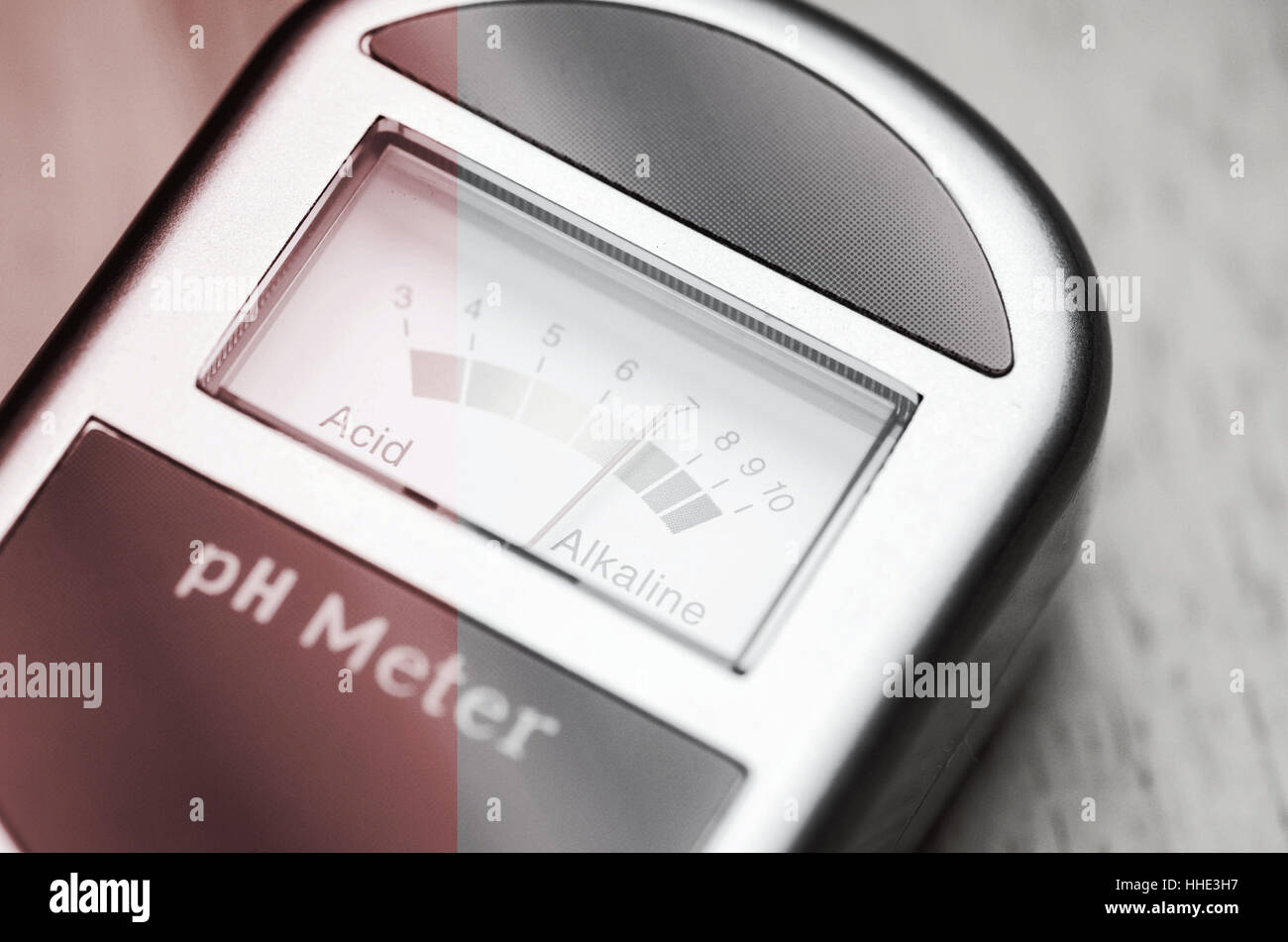 analog soil ph testing tool close up - gardening tools Stock Photo - Alamy