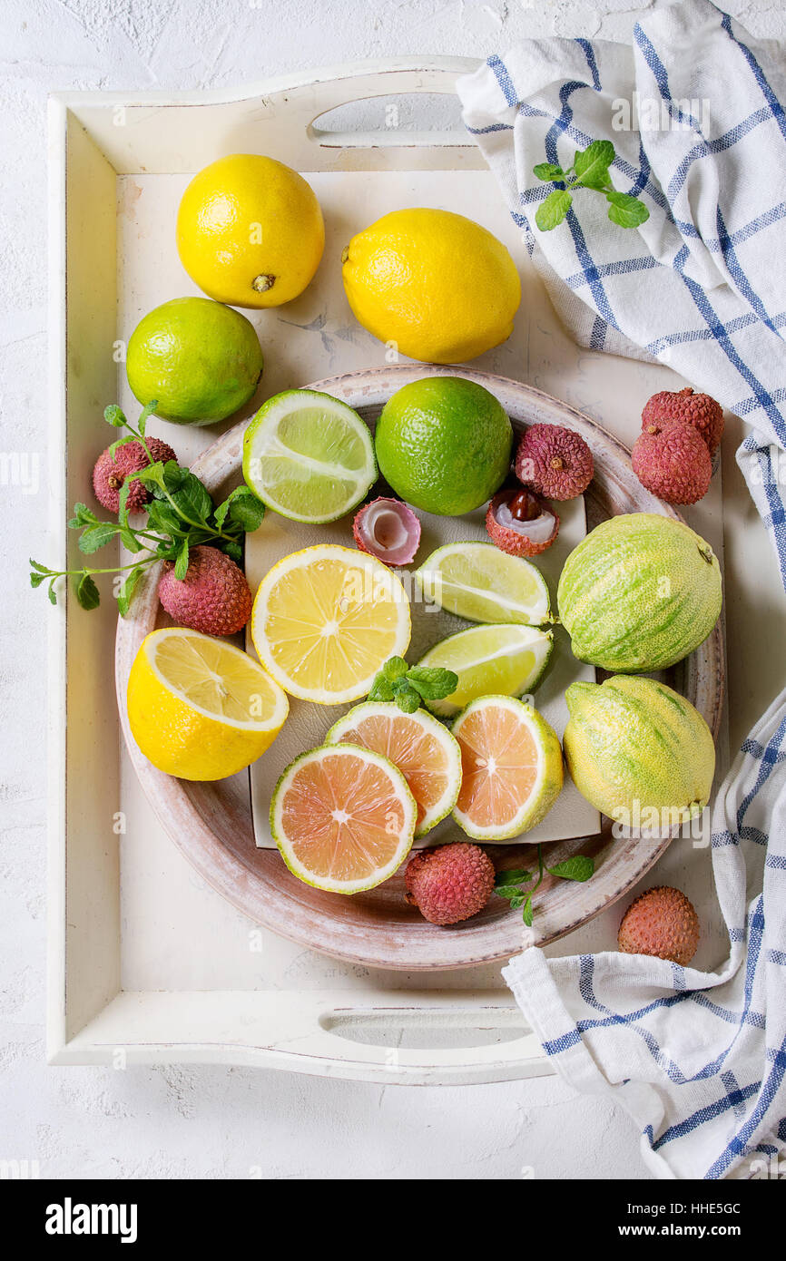 Variety of citrus fruits with tiger lemon Stock Photo - Alamy
