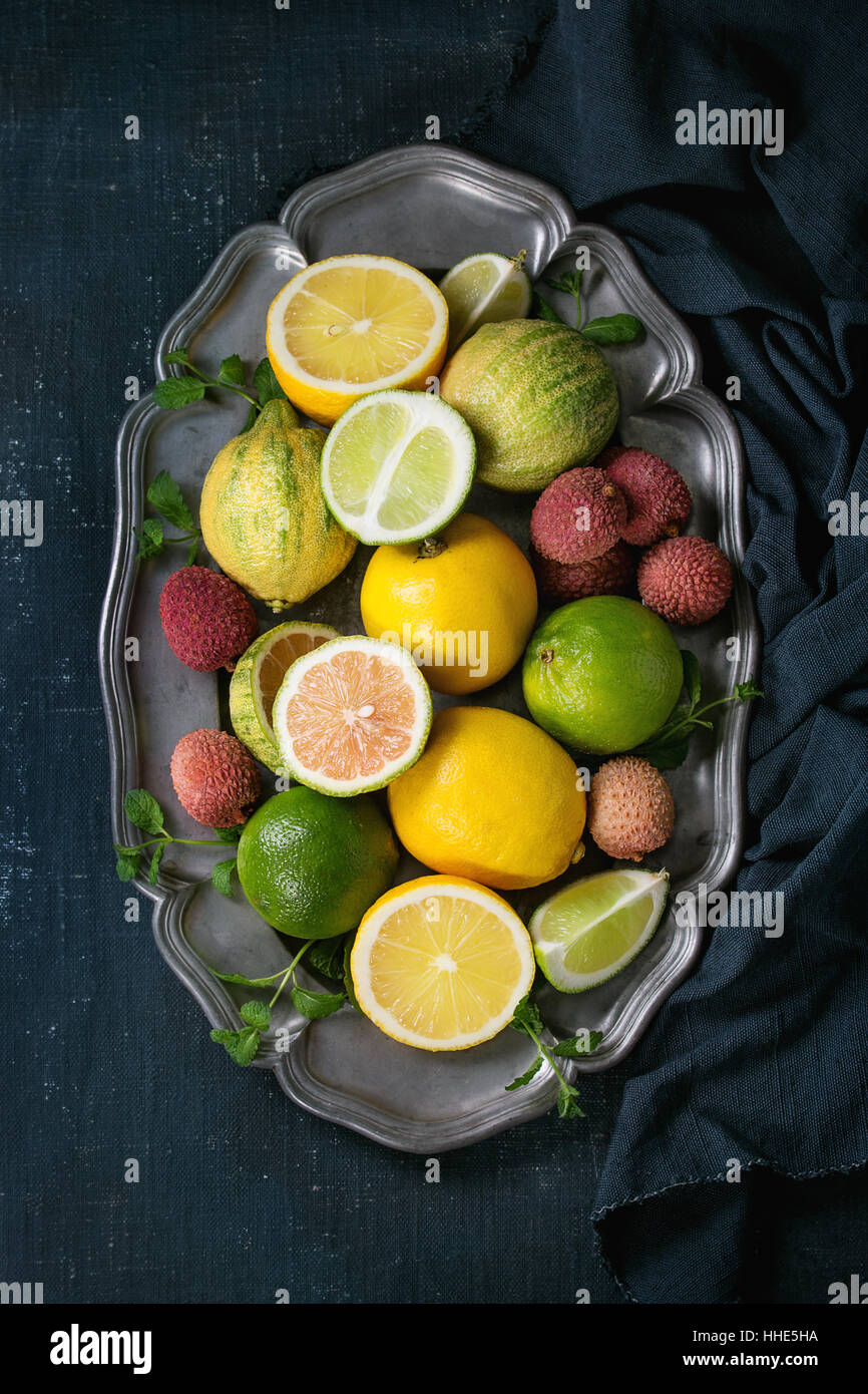 Variety of citrus fruits with tiger lemon Stock Photo - Alamy