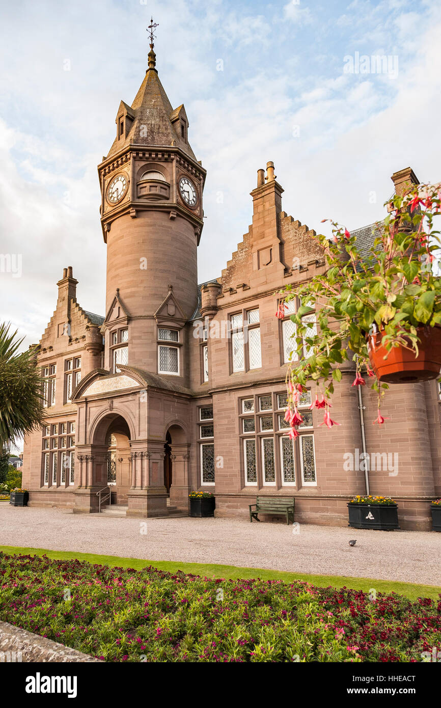 Edzell village hi-res stock photography and images - Alamy