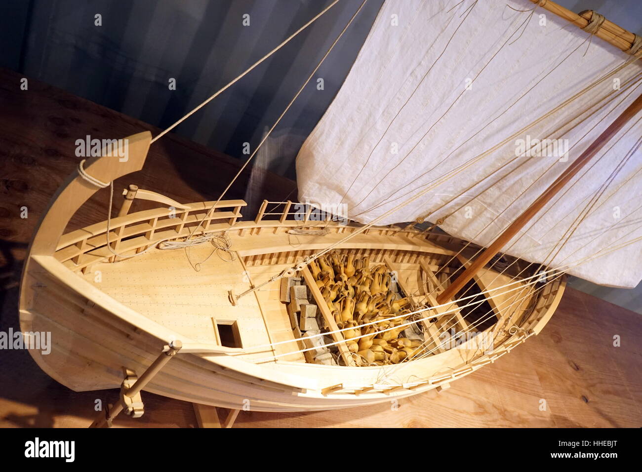 Model of a 4th century BC Greek trading ship Stock Photo - Alamy