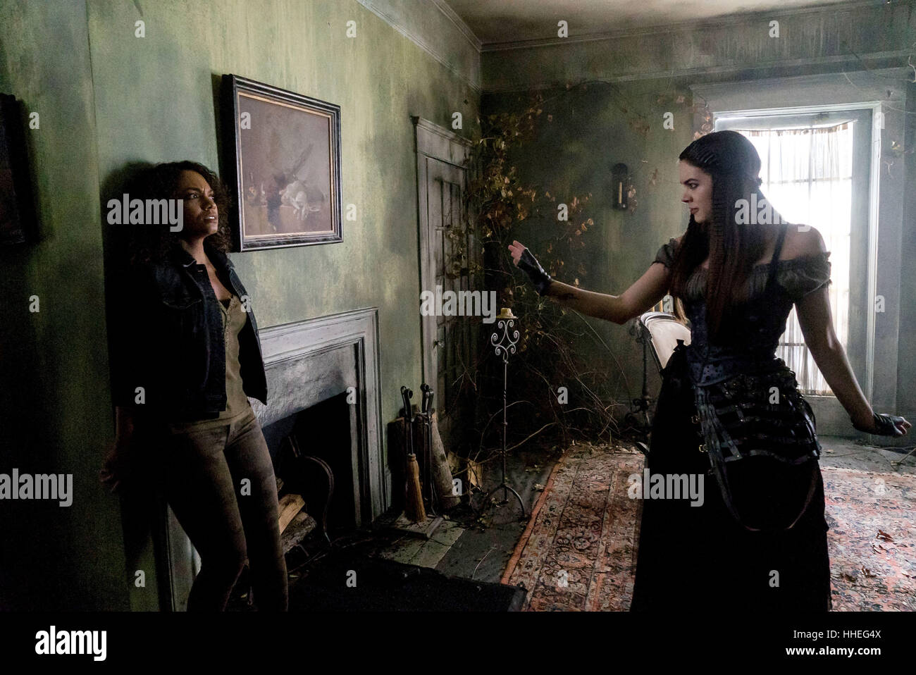 SLEEPY HOLLOW, (from left): Nicole Beharie, Courtney Lakin, 'In Plain ...