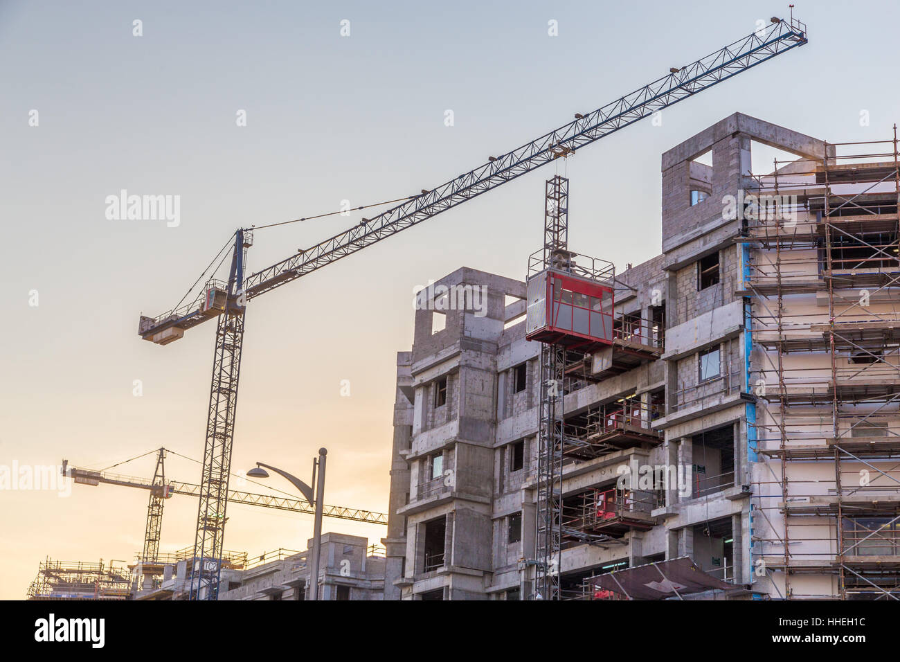 Constraction buildings hi-res stock photography and images - Alamy