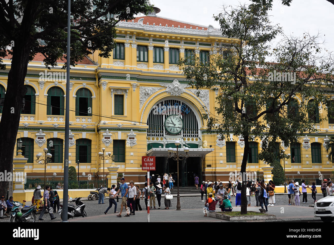 Old Railway Station Ho Chi Minh City Center (HCMC) Saigon ( dizzying ...