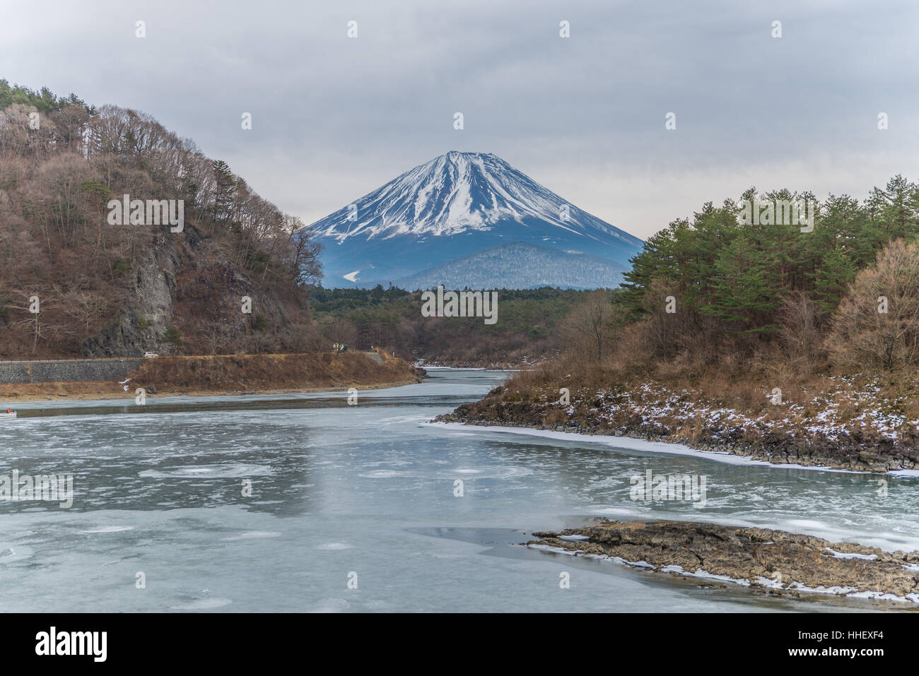 View of Mount Fuji with cloudy sky Stock Photo - Alamy