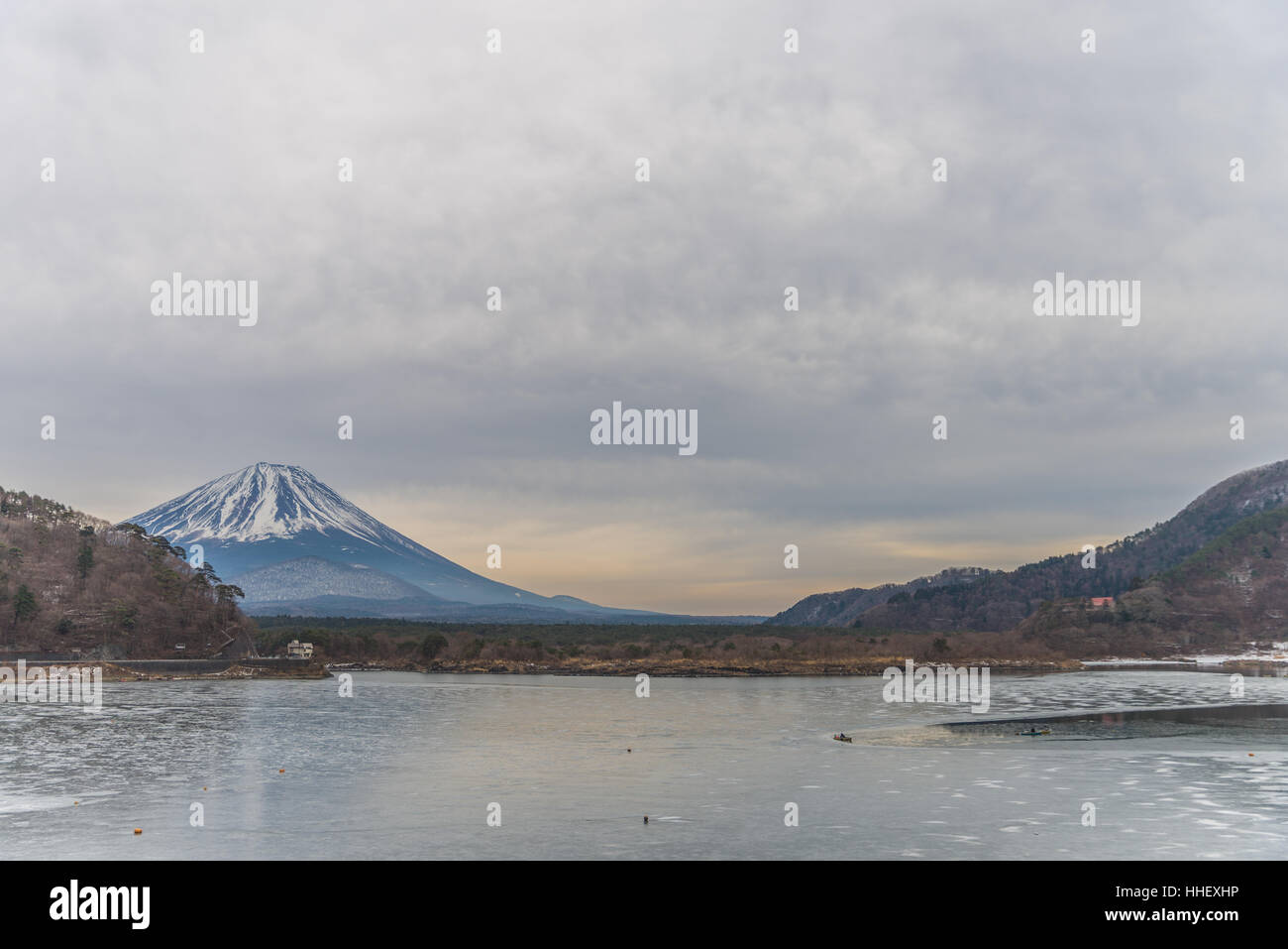 View of Mount Fuji with cloudy sky Stock Photo - Alamy