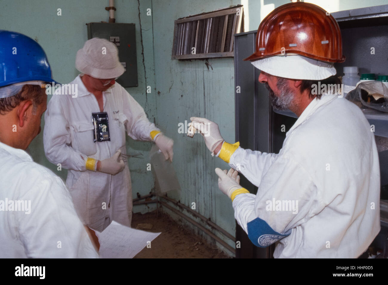Weapons inspection hi-res stock photography and images - Alamy