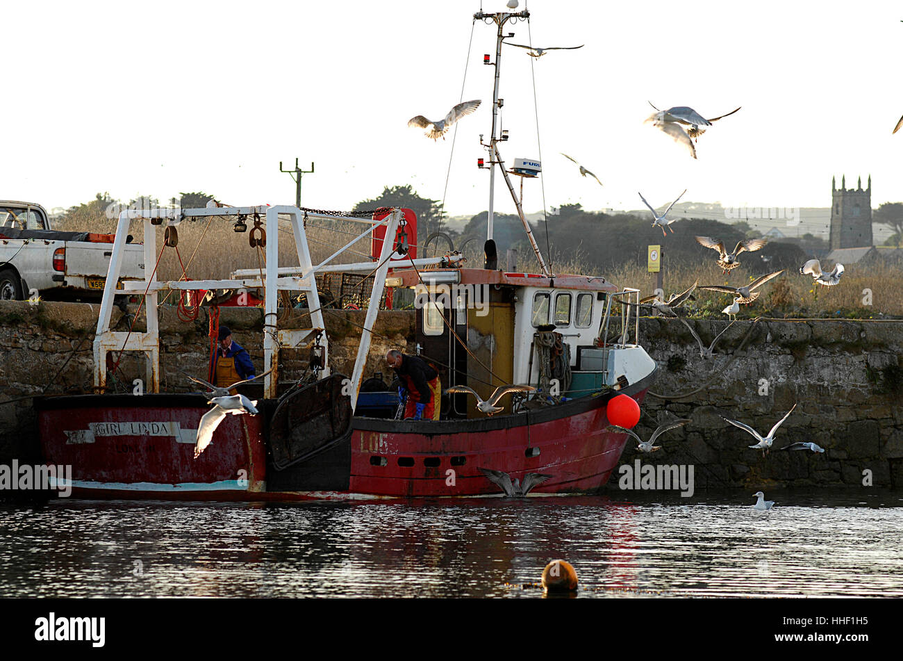 Swamped Boat Stock Photos & Swamped Boat Stock Images - Alamy