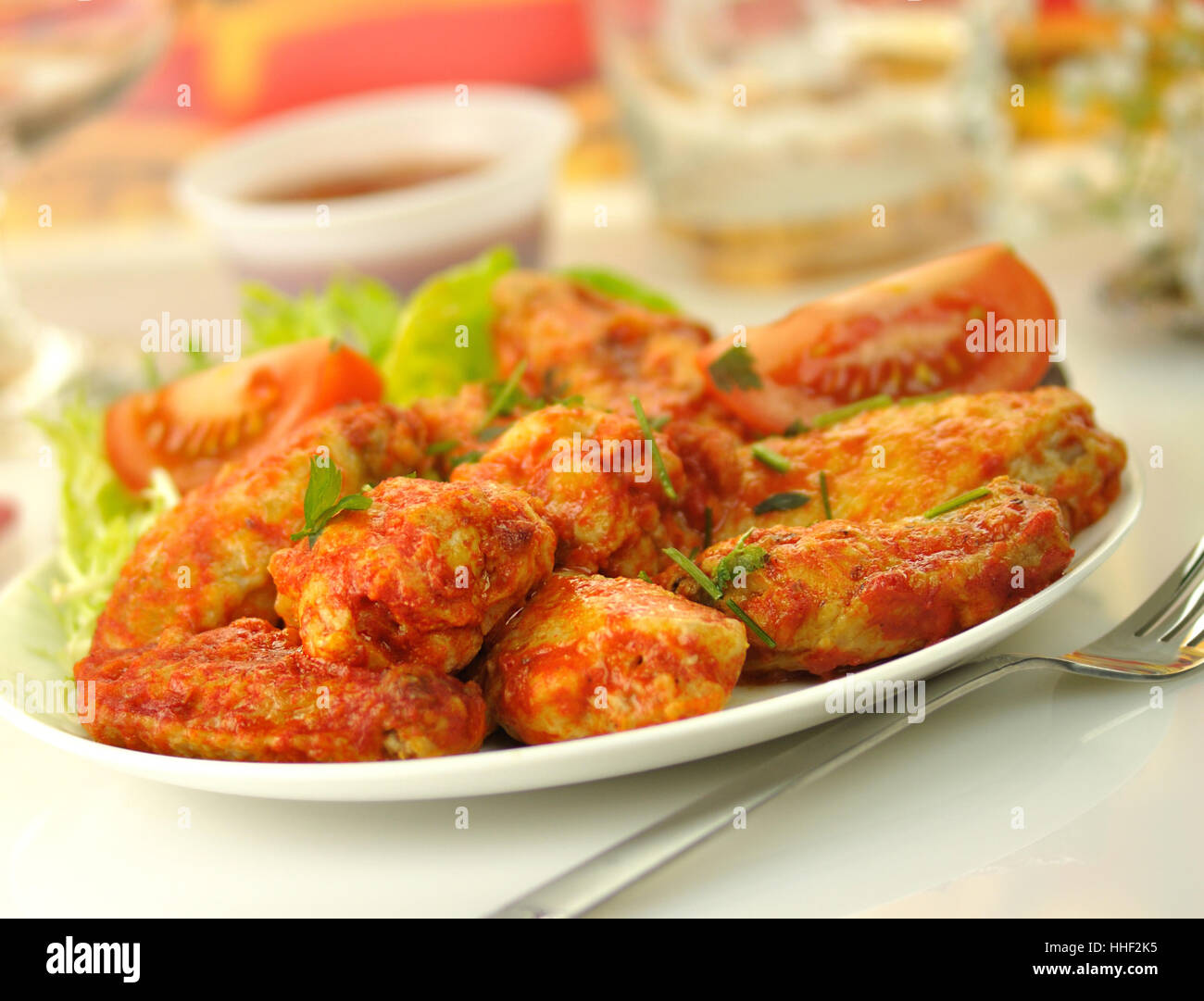 hot chicken wings with salad Stock Photo - Alamy