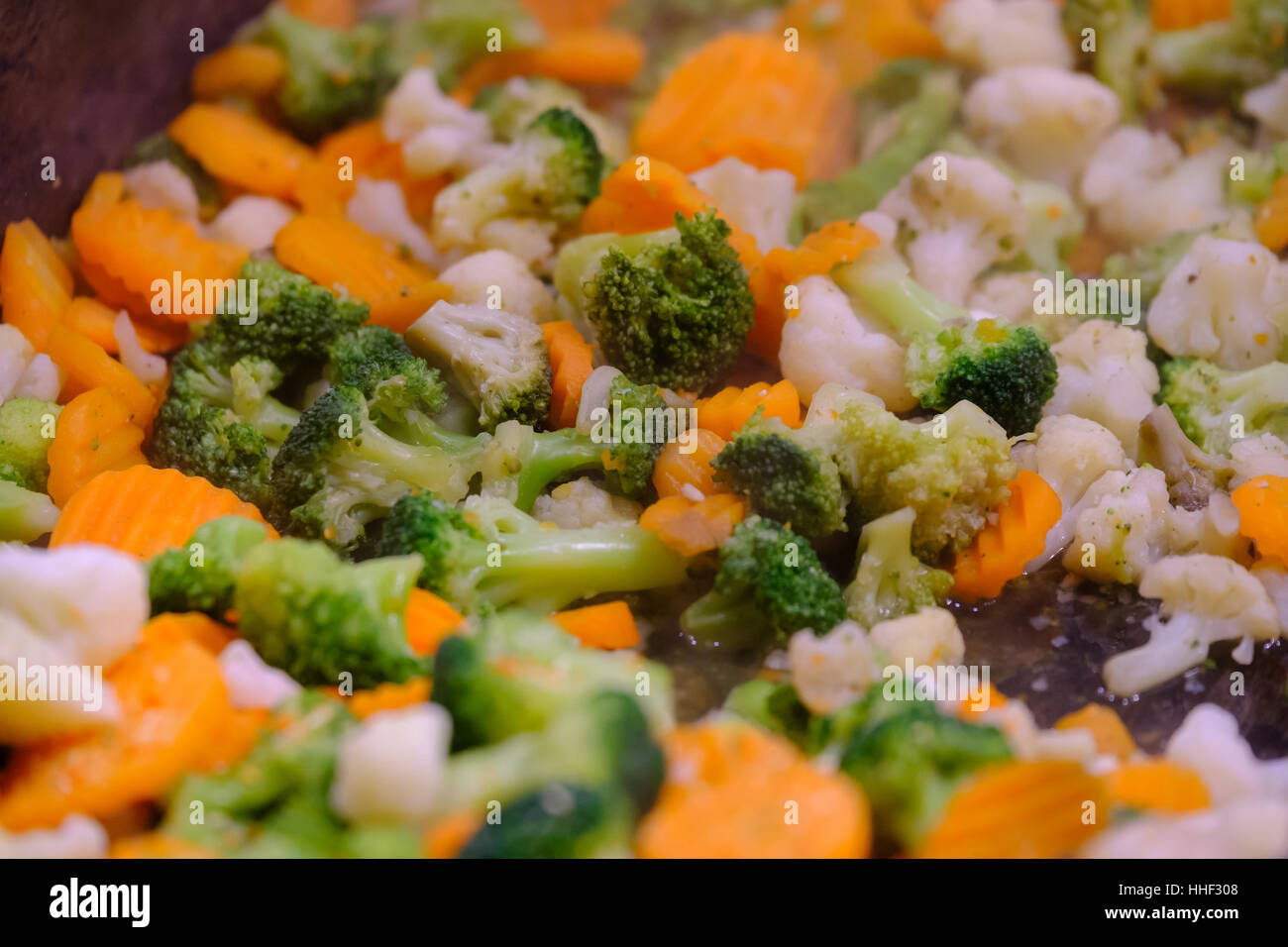 Fire cooked dishes hi-res stock photography and images - Alamy