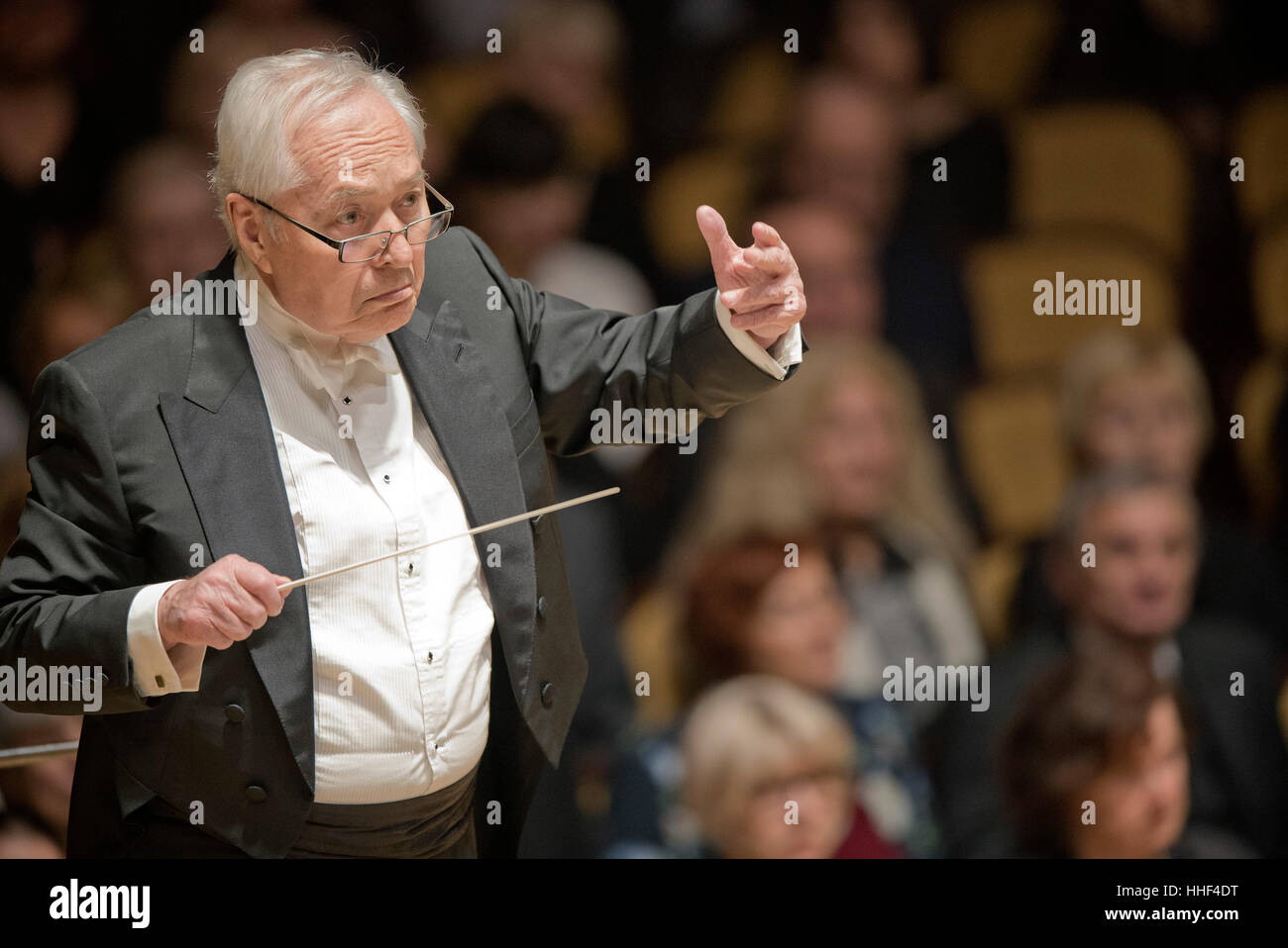 Pesek hi-res stock photography and images - Alamy