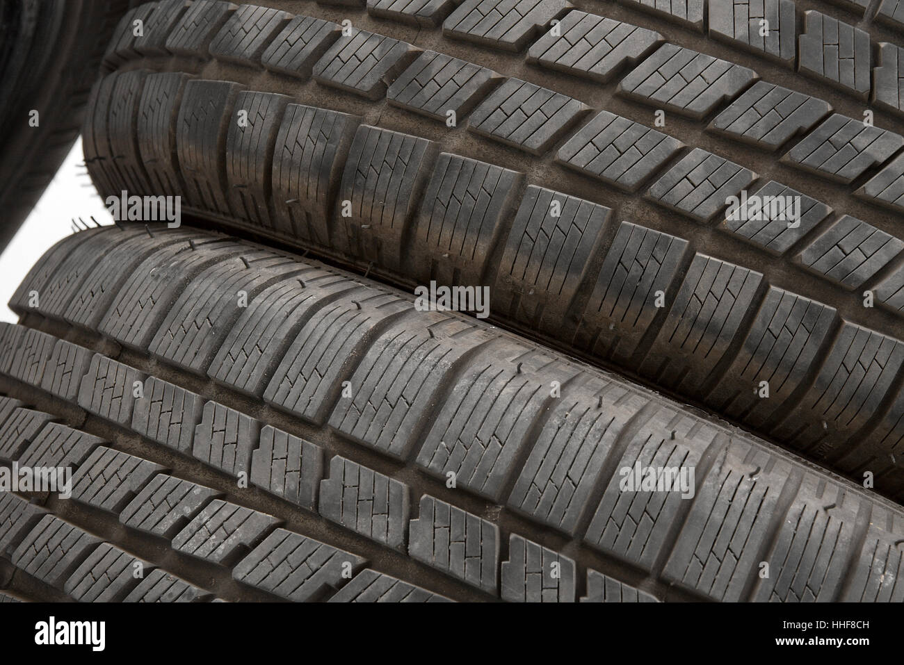 wheel, car, automobile, vehicle, means of travel, motor vehicle, out ...