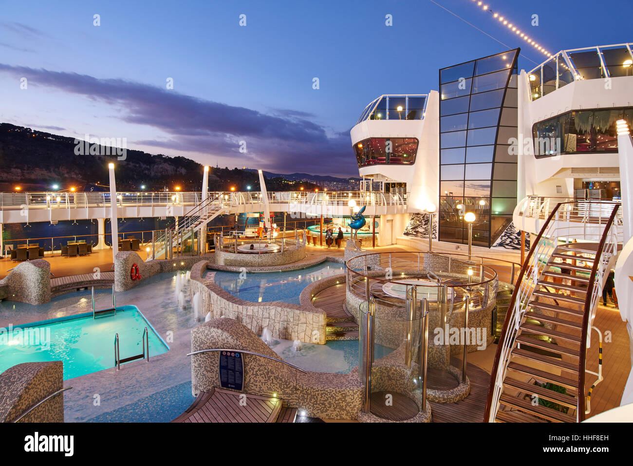 Pool deck of cruise ship MSC FANTASIA Stock Photo - Alamy