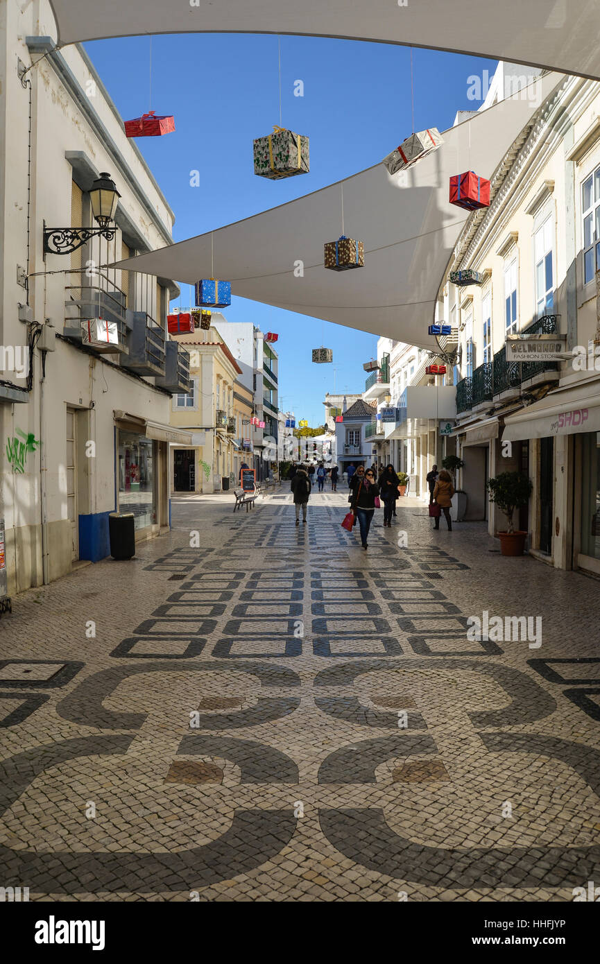 Faro city centre shopping Stock Photo - Alamy