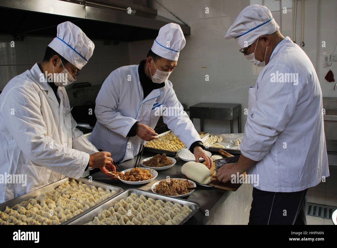 Canteen staff hi-res stock photography and images - Alamy