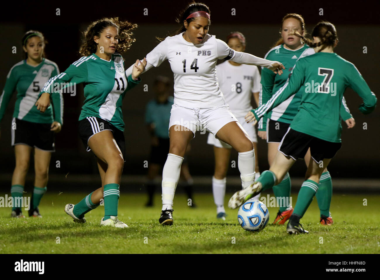Weeki Wachee, USA. 18th Jan, 2017. Pasco High School's Jenny Luna (14 ...