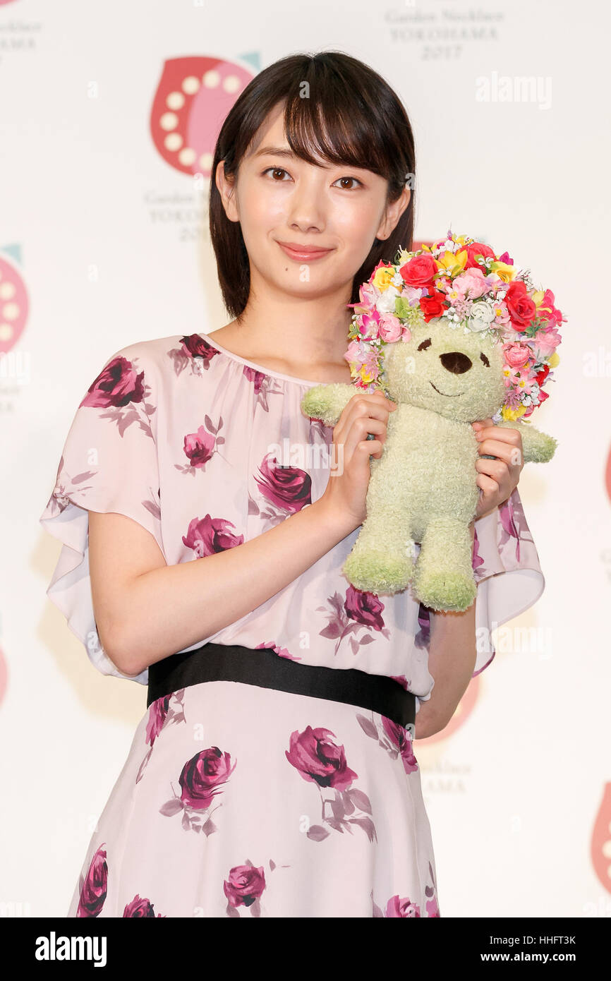 One million poses hi-res stock photography and images - Alamy