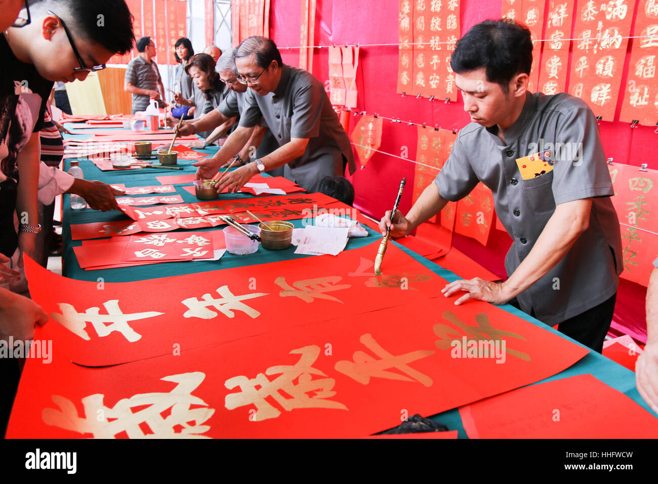 Ho Chi Minh City, Vietnam. 19th Jan, 2017. Calligraphers write new year ...