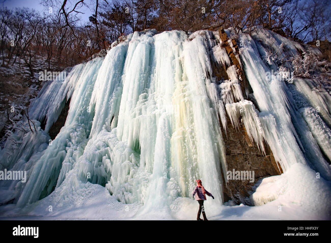 Benxi, China's Liaoning Province. 19th Jan, 2017. A tourist poses for ...
