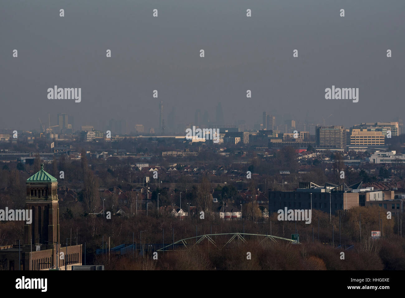 London, UK. 19th Jan, 2017. A thick layer of "toxic" smog is seen ...