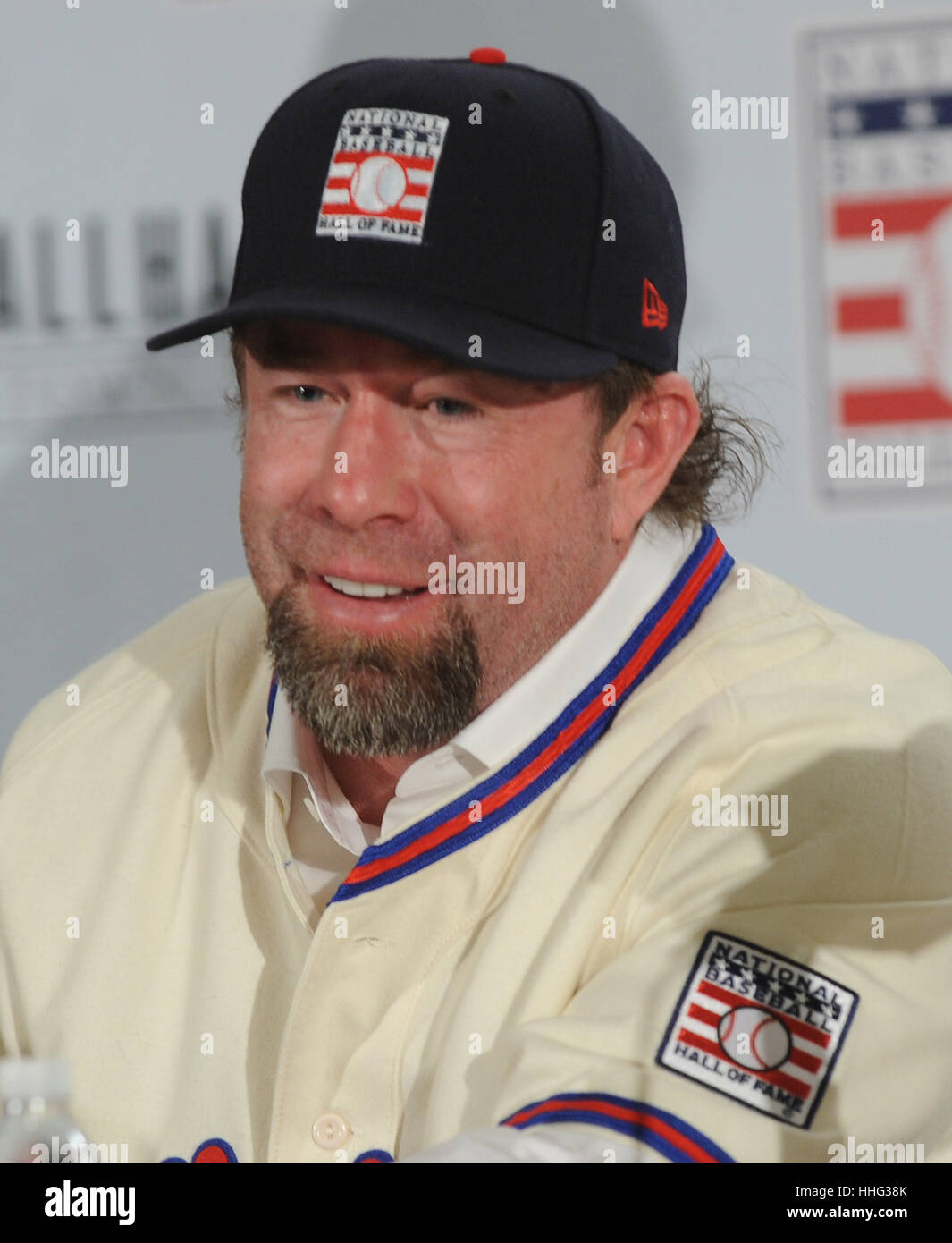 NEW YORK, NY - JANUARY 19: Newly inductee Baseball Hall of Fame member ...